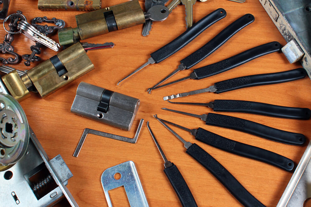 Installing a Lock on a Cabinet: A Comprehensive Guide